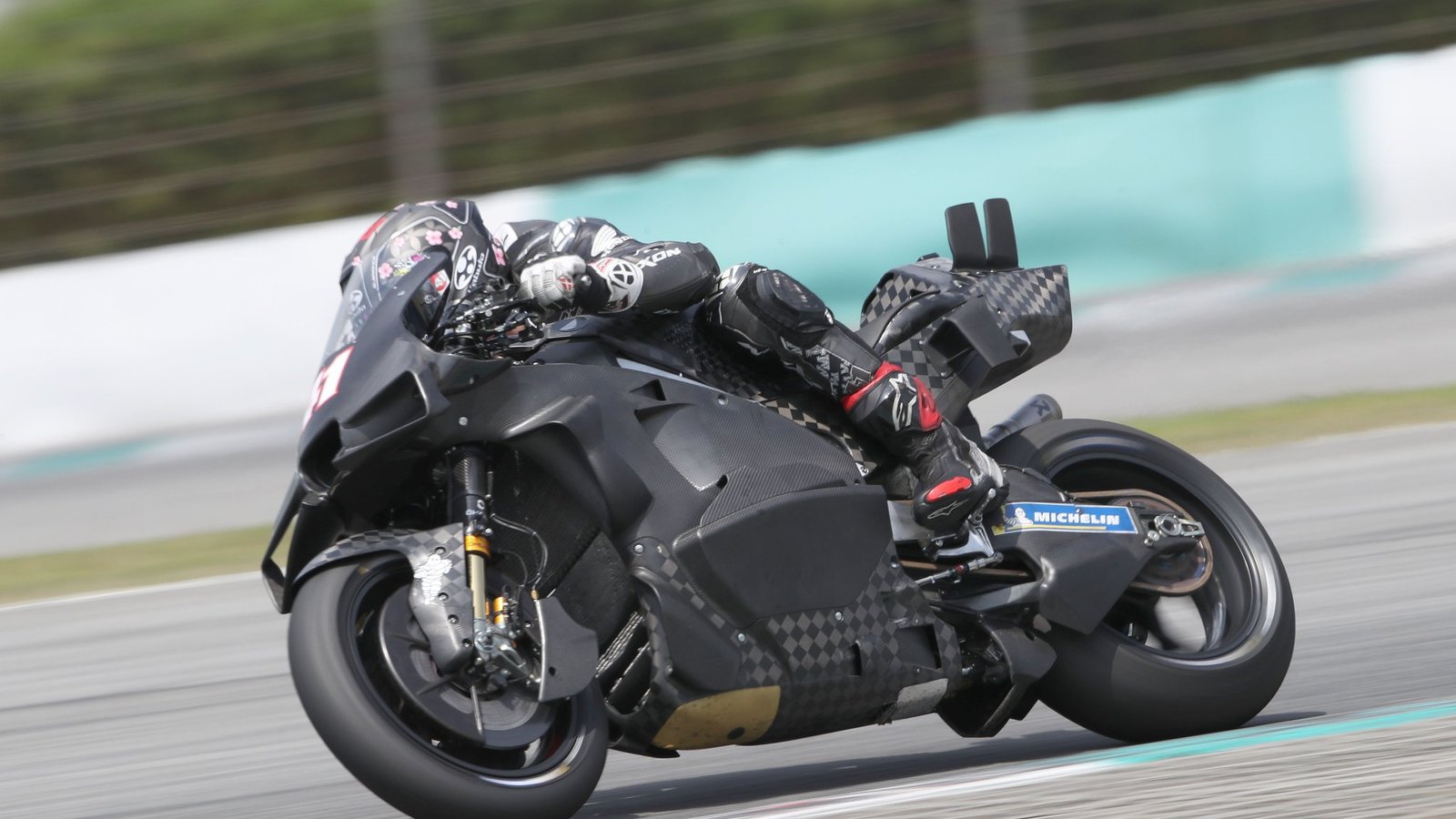 Aleix Espargaro in „schweren“ Unfall bei privatem Honda-MotoGP-Test ...